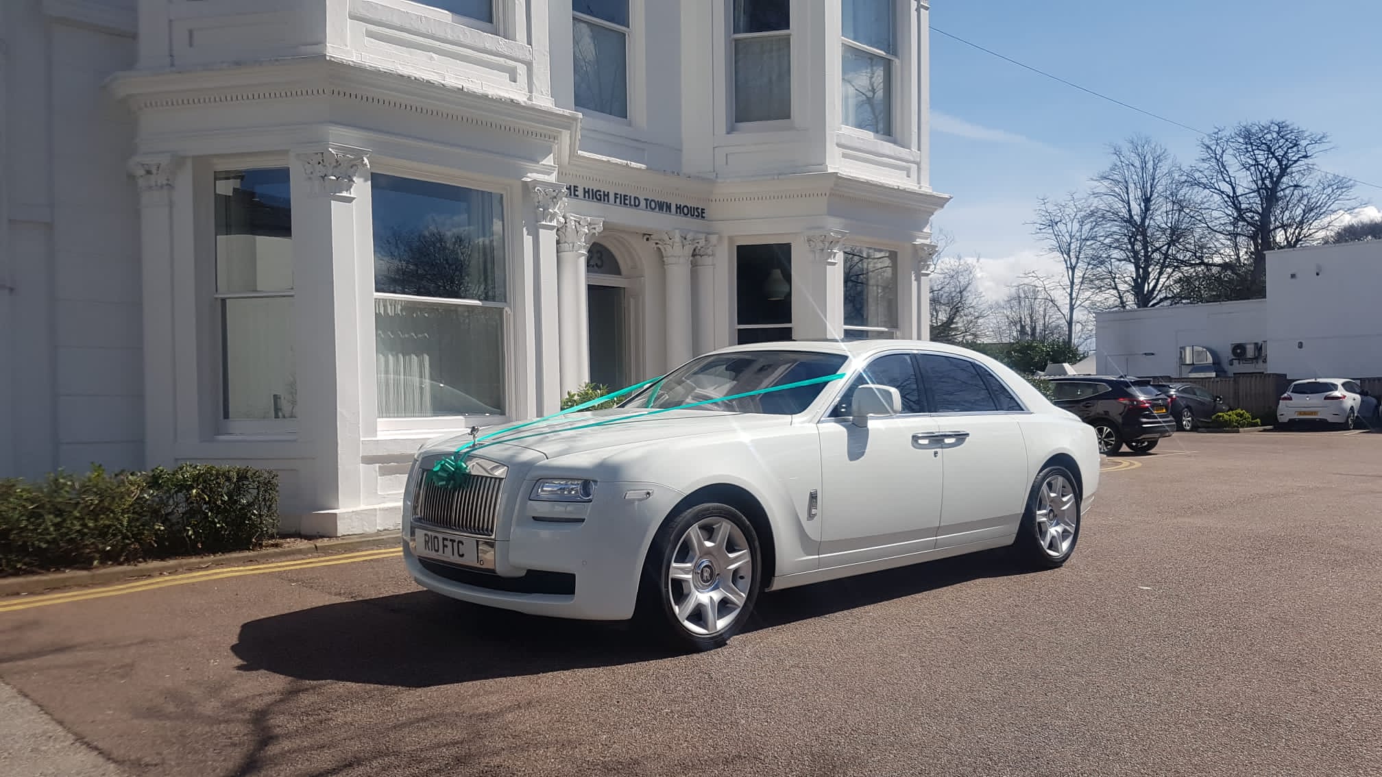 How to Decorate Your Wedding Car - WCG